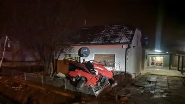 Jezivi detalji nesreće u kojoj je poginuo mladić (16) - Izletio kroz prednje staklo